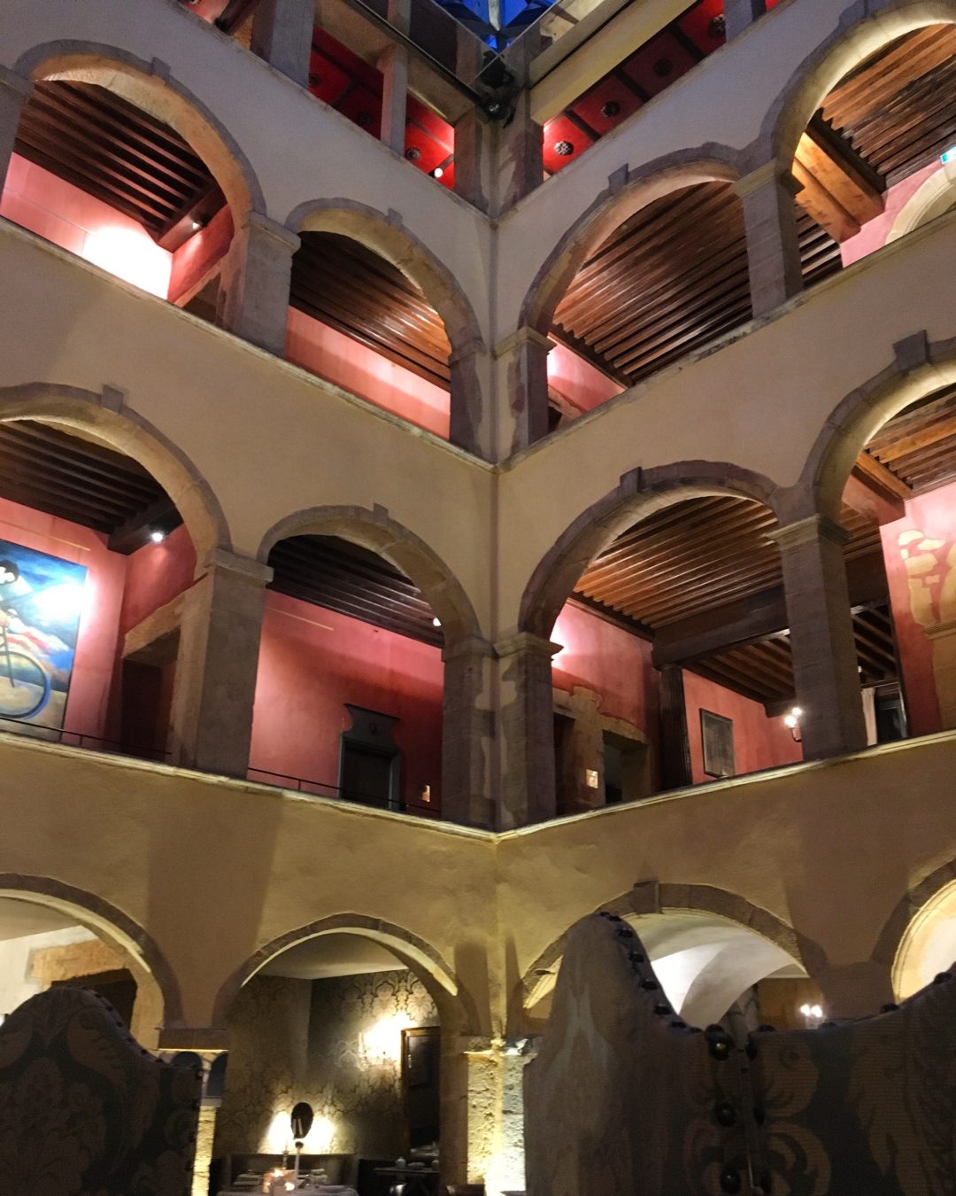 Cour des Loges, sa table étoilée - Anthony Bonnet - La Plume d'Adam